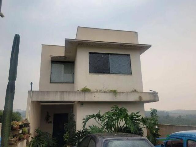 Sobrado com 3 dormitórios à venda, 80 m² por R$ 390.000,00 Heimtal Londrina/PR
