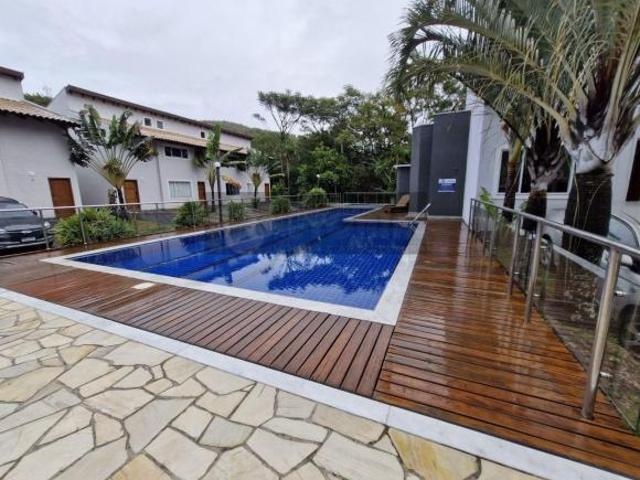 Sobrado com 3 dormitórios à venda, 81 m² por R$ 1.700.000 Paúba São Sebastião/SP