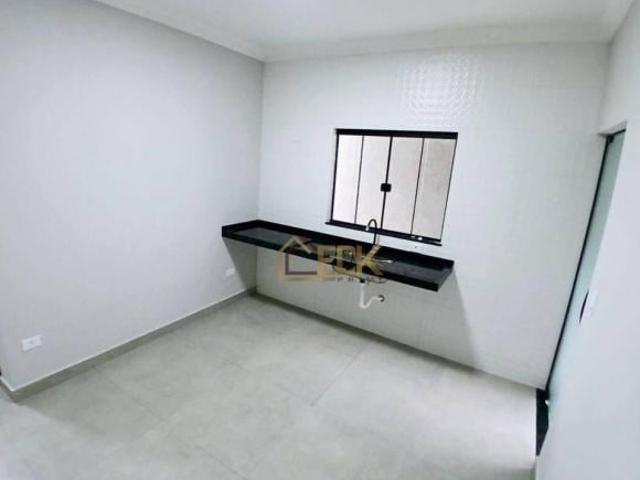 Sobrado com 3 dormitórios à venda, 84 m² por R$ 480.000 Granja Daniel Taubaté/SP