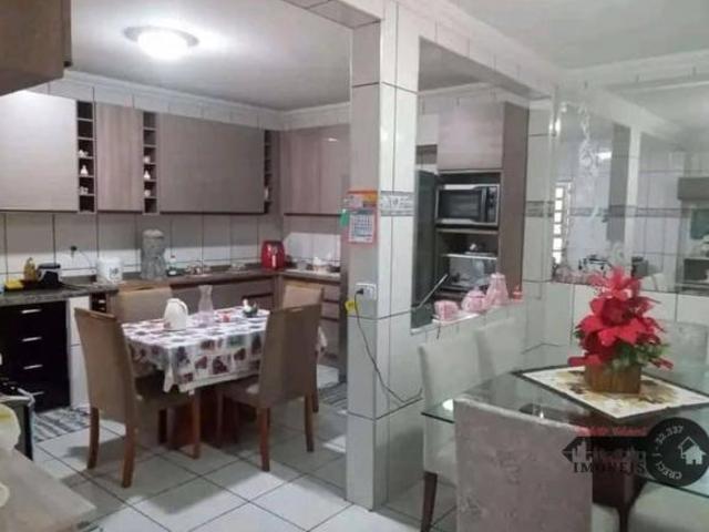 Sobrado com 3 dormitórios à venda, 85 m² por R$ 270.000,00 Fazenda da Juta São Paulo/SP