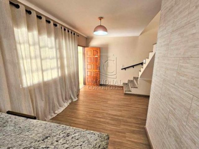 Sobrado com 3 dormitórios à venda, 88 m² por R$ 479.000,00 Jardim Las Vegas
