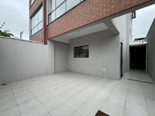 Sobrado com 3 dormitórios à venda, 88 m² por R$ 550.000,00 Maracanã Praia Grande/SP