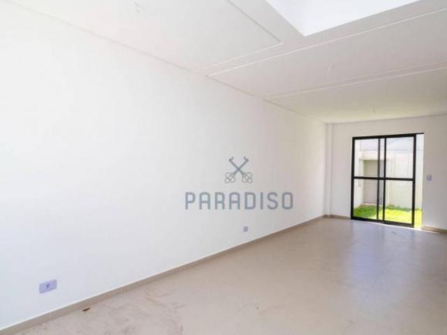 Sobrado com 3 dormitórios à venda, 89 m² por R$ 679.000,00 Lindóia Curitiba/PR