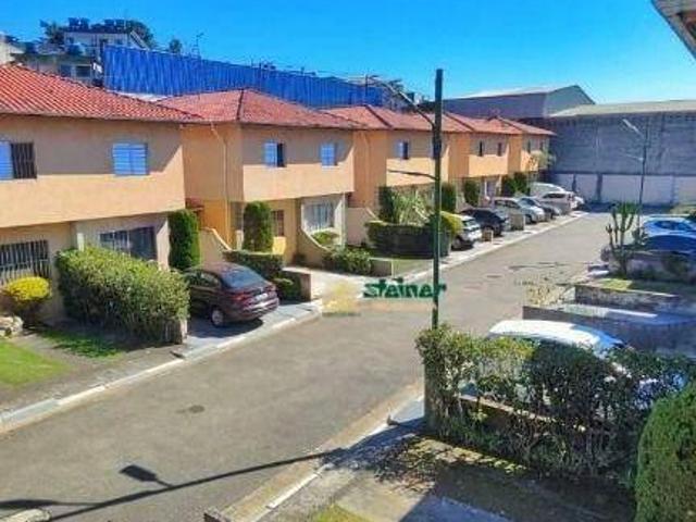 Sobrado com 3 dormitórios à venda, 90 m² por R$ 445.000,00 Cidade Aracilia Guarulhos/SP