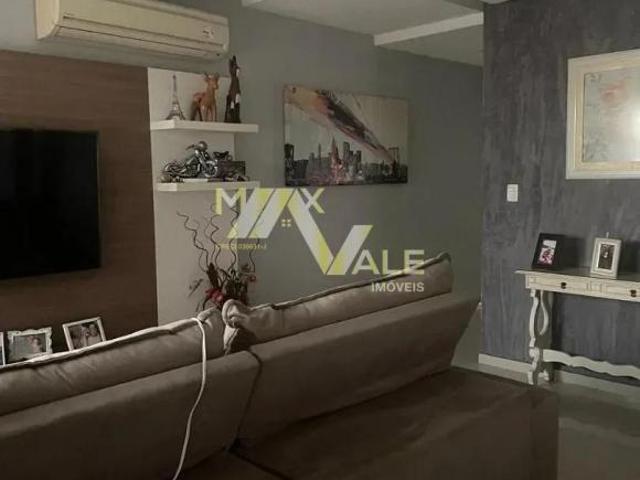 Sobrado com 3 dormitórios à venda, 90 m² por R$ 850.000 Villa Branca Jacareí/SP