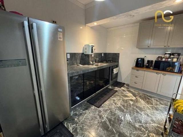 Sobrado com 3 dormitórios à venda, 93 m² por R$ 535.000,00 Vila Guilhermina Praia Grande/SP