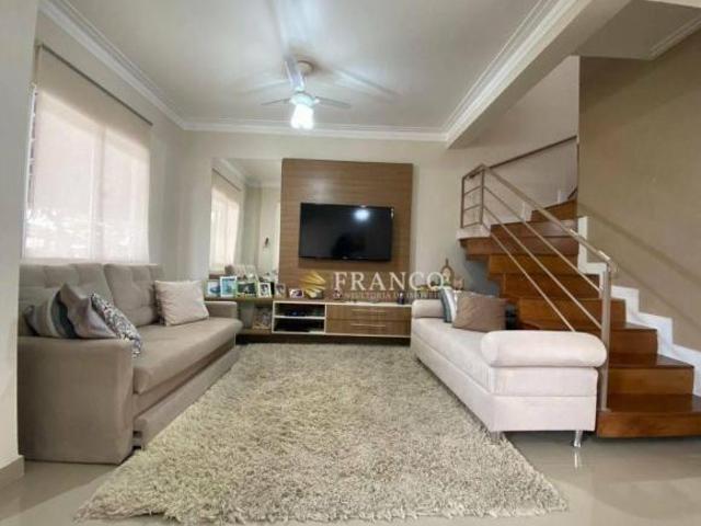 Sobrado com 3 dormitórios à venda, 94 m² por R$ 630.000,00 Esplanada Independência Taubaté/SP