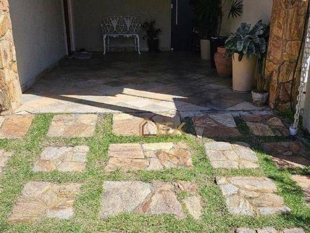 Sobrado com 3 dormitórios à venda, 95 m² por R$ 710.000,00 Jardim da Luz Taubaté/SP