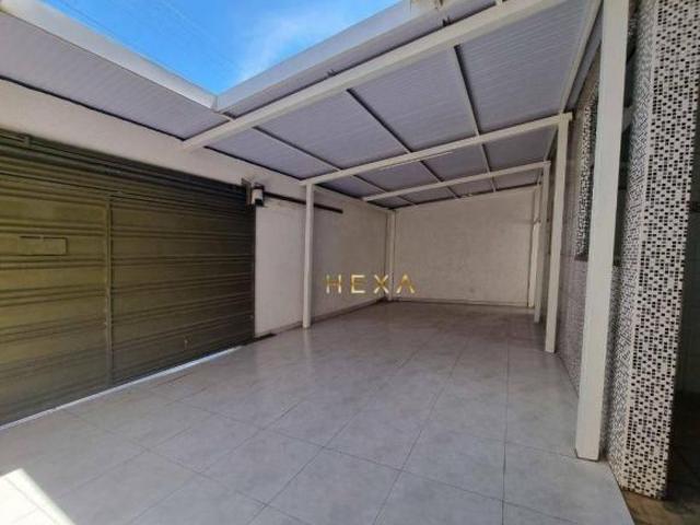 Sobrado com 3 dormitórios à venda Condomínio Habitacional Madre Germana Goiânia/GO