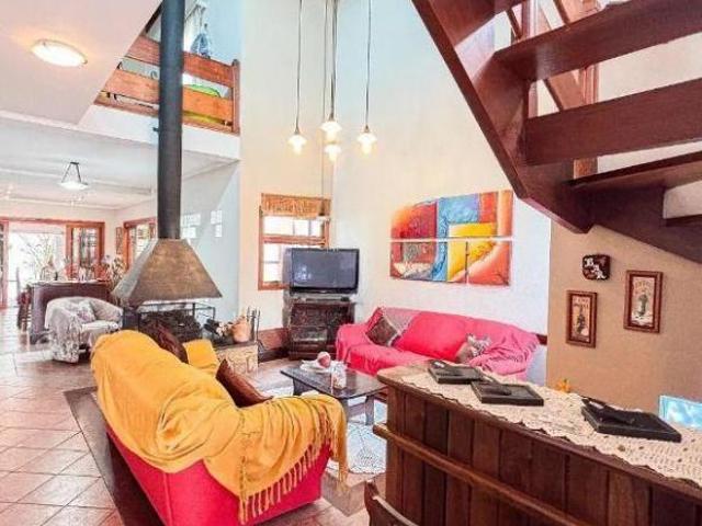 Sobrado com 3 dormitórios à venda e locação, 338 m² por R$ 1.900.000,00 Campestre Santo André/SP