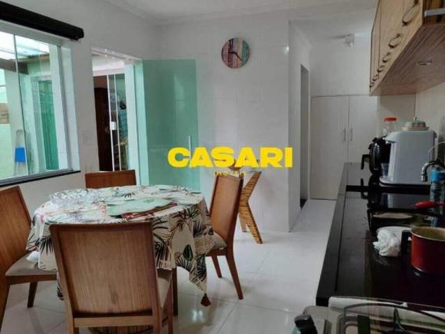 Sobrado com 3 Dormitórios à Venda ou Aluguel – 216m², 5 Vagas – Santa Terezinha, São Bernardo do Cam