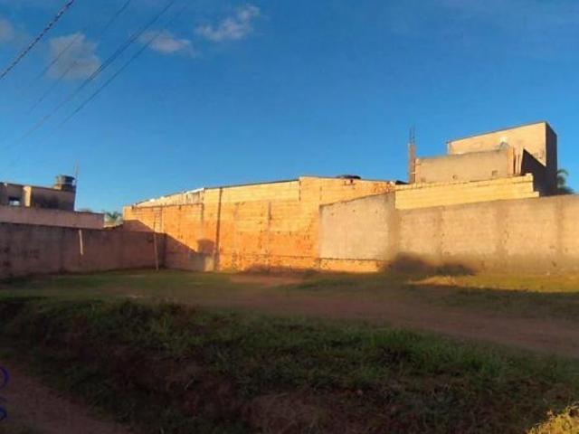 Sobrado com 3 dormitórios à venda por R$ 195.000,00 Residencial Morro da Cruz são Sebastião Br