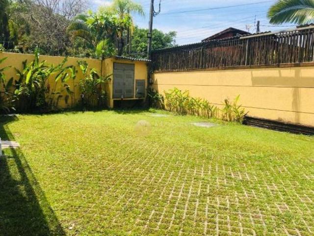 Sobrado com 3 dormitórios à venda por R$ 1.500.000,00 Camburi São Sebastião/SP