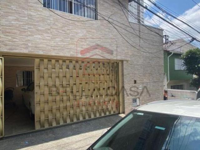 Sobrado com 3 dormitórios à venda, por R$ 1.060.000 Vila Bertioga São Paulo/SP