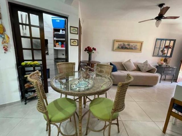 Sobrado com 3 dormitórios à venda por R$ 400.000,00 Brejatuba Guaratuba/PR