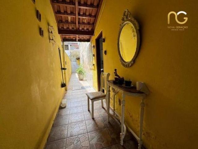Sobrado com 3 dormitórios à venda por R$ 450.000,00 Balneário Pires Praia Grande/SP
