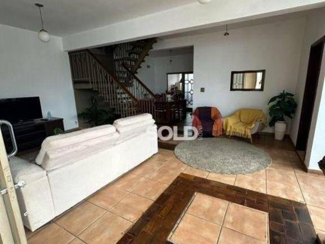 Sobrado com 3 dormitórios à venda, por R$ 639.000 Residencial São Tomaz Franca/SP