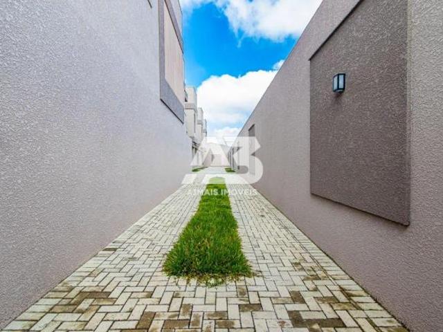 Sobrado com 3 dormitórios à venda por R$ 739.000,00 Boqueirão Curitiba/PR