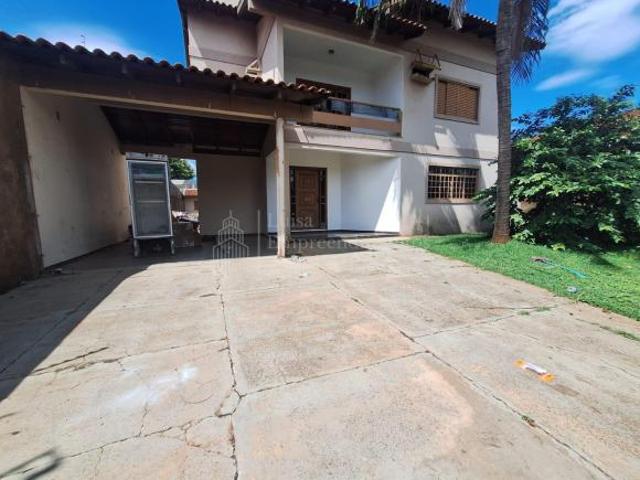 Sobrado com 3 dormitórios à venda, Vila Bandeirante, CAMPO GRANDE MS