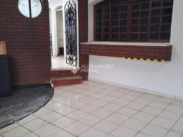SOBRADO COM 3 DORMITÓRIOS BAIRRO INDEPENDÊNCIA SÃO BERNRDO DO CAMPO