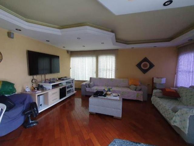 Sobrado com 3 dormitórios com 226 m² Vila Alpina São Paulo SP