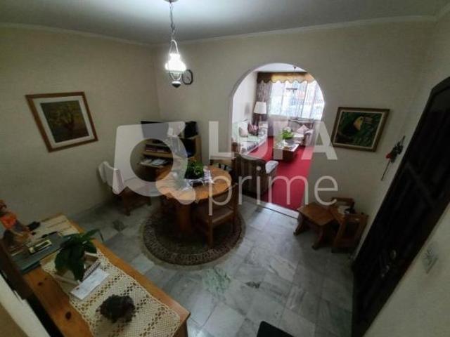 Sobrado com 3 dormitórios de 142m² à venda na Vila Irmãos Arnoni