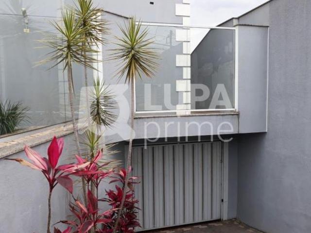 Sobrado com 3 dormitórios de 84m² à venda, na Vila Isolina Mazzei