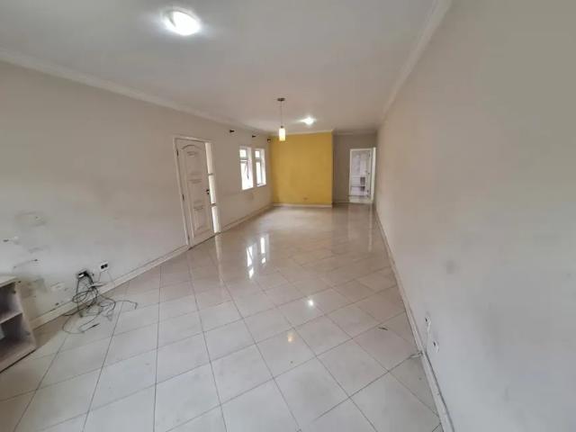 Sobrado com 3 dormitorios e 1 suite fl26