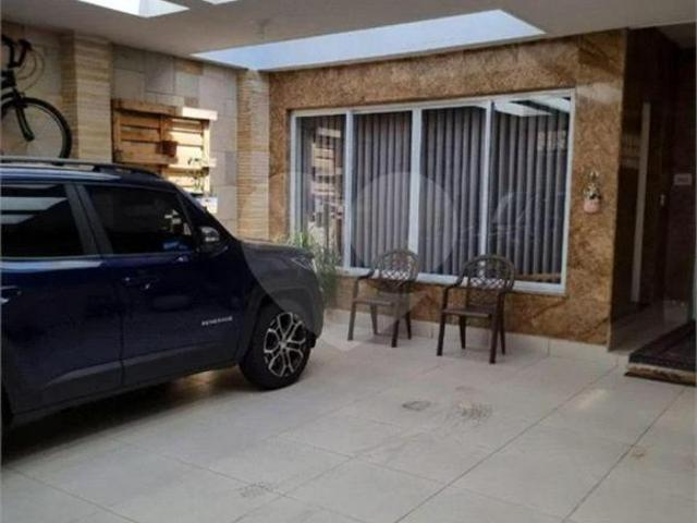 Sobrado com 3 dormitórios e 2 vagas à venda no Tatuapé