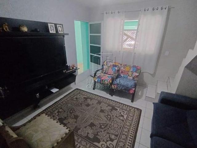 Sobrado com 3 dormitórios e 2 vagas no Condomínio Sítio do Oratório – Aceita fin