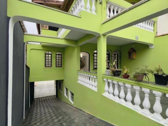 Sobrado com 3 Dormitórios e 315m² à Venda no Vila Vitória, Santo André SP