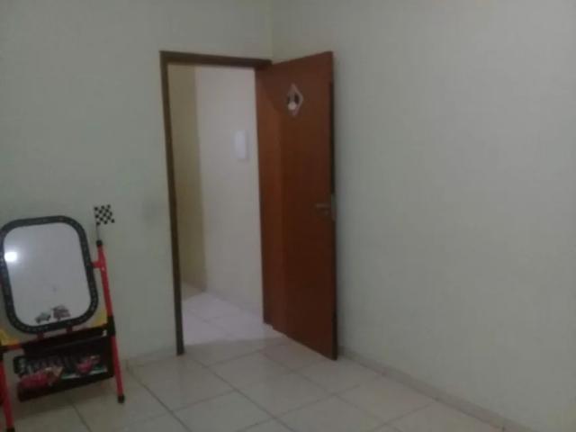 Sobrado com 3 dormitórios e 4 vagas de garagem Vila Clarice São Paulo SP