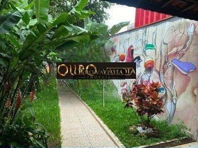 Sobrado com 3 dormitórios e 4 vagas na Mooca
