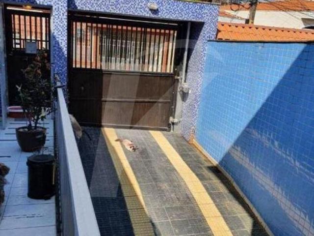 Sobrado com 3 dormitórios e 6 vagas, 317m2 Parada Inglesa