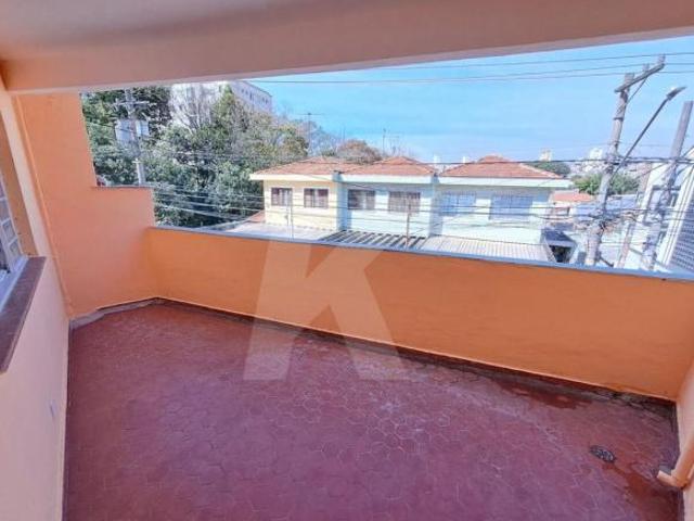Sobrado com 3 dormitórios e com salão na Vila Nivi, Tucuruvi