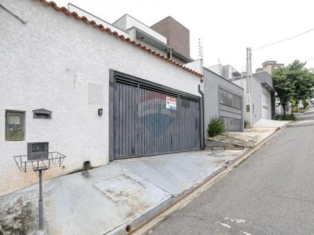 Sobrado à venda com 3 Dormitórios e Elevador na Villa Di Cesar Cesar de Souza, Mogi das Cruzes