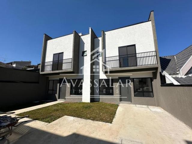 Sobrado com 3 dormitórios e terraço à venda Xaxim | Curitiba PR