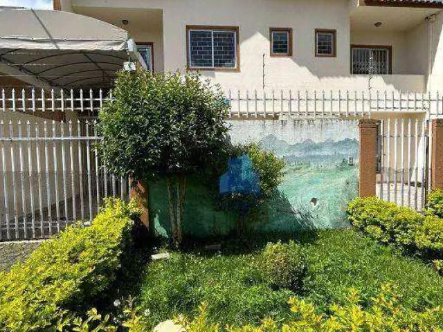 Sobrado com 3 dormitórios para alugar, 106 m² por R$ 3.070,00/mês Hauer Curitiba/PR