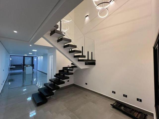 Sobrado com 3 dormitórios para locacao R$ 4.800,00 143 m² Vila Camilópolis Santo André/SP