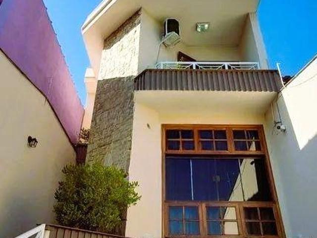 Sobrado com 3 dormitórios para venda e locação, 299 m² no Parque Jaçatuba Santo André/SP