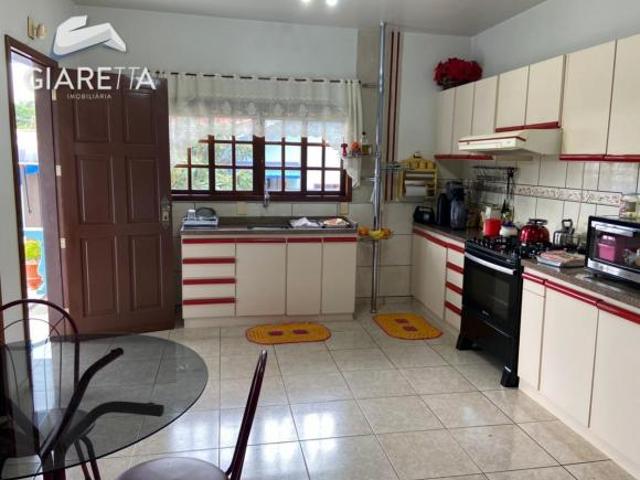 Sobrado com 3 dormitórios para venda no JARDIM GISELA, TOLEDO PR