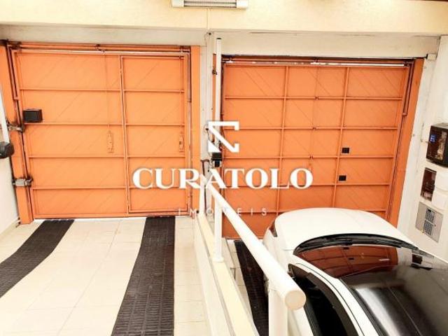 Sobrado com 3 dormitórios, quintal e 3 vagas Vila Bela Vista, Santo André