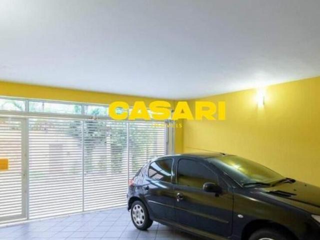 Sobrado com 3 Dormitórios, Suíte e Espaço Gourmet à Venda – Vila Valparaíso, Santo André