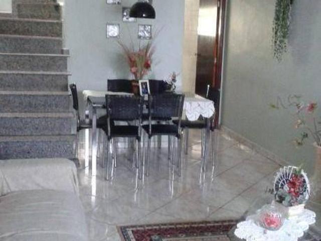 Sobrado com 3 dormitórios, sendo 1 suíte, à venda, 100 m² por R$ 630.000 Chácara do Vovô Guarul