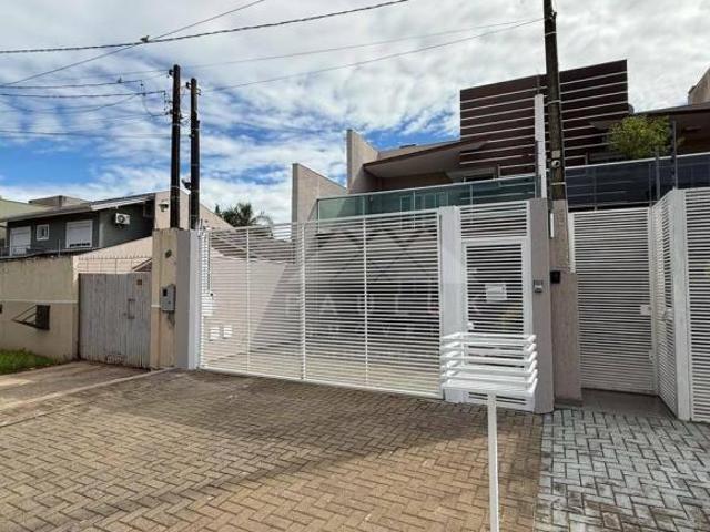 Sobrado com 3 dormitórios sendo 1 suíte à venda, 129 m² por R$ 840.000 Jardim Panorama Foz do Ig