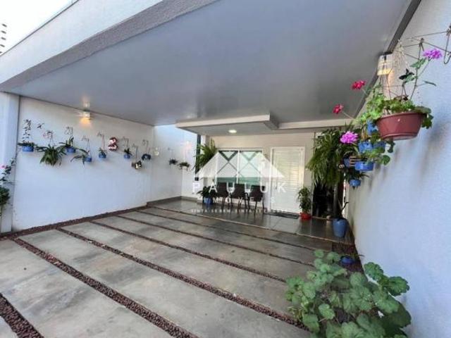 Sobrado com 3 dormitórios sendo 1 suíte à venda, 131 m² por R$ 799.000 Jardim Lancaster Foz do I