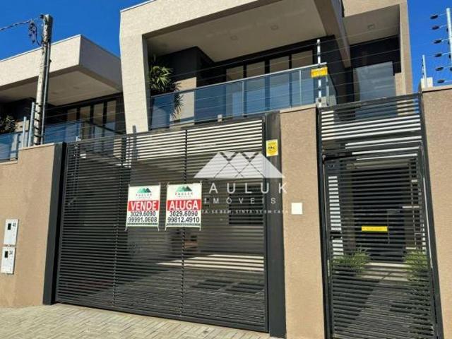 Sobrado com 3 dormitórios sendo 1 suíte à venda, 145 m² por R$ 1.150.000 Jardim Panorama Foz do
