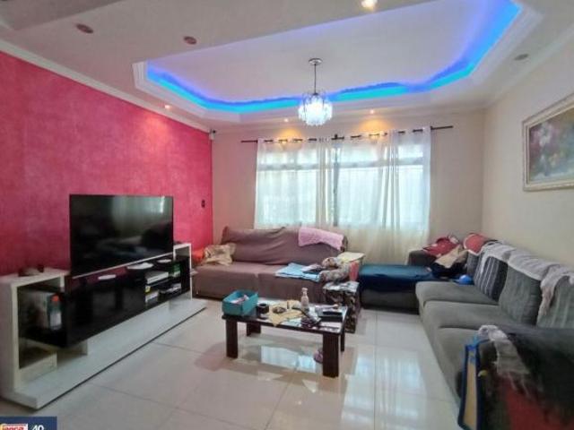 SOBRADO COM 3 DORMITÓRIOS SENDO 1 SUITE A VENDA, 160m² CIDADE SOIMCO GUARULHOS/SP