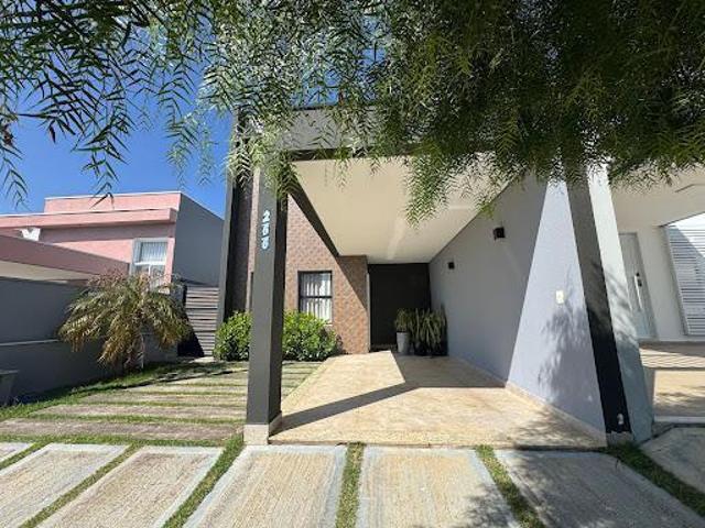 Sobrado com 3 dormitórios, sendo 1 suíte à venda, 168 m² por R$ 1.200.000,00 Condomínio Vila Itú