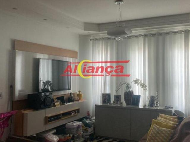 SOBRADO COM 3 DORMITÓRIOS SENDO 1 SUITE A VENDA, 190 m²Parque Continental Ii GUARULHOS/SP